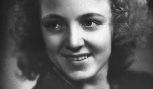 Mūžībā aizgājusi Dailes teātra aktrise Rasma Roga