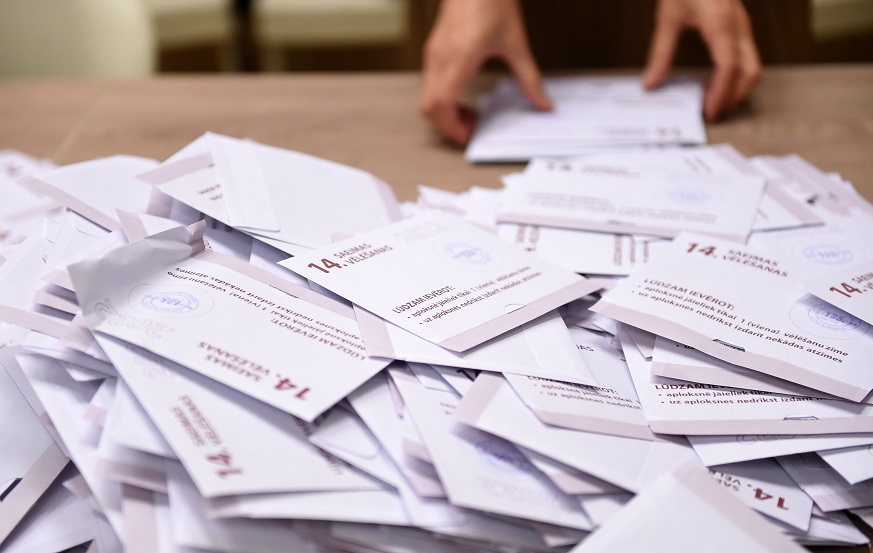 Vai ir vērts dejot TikTok vēlētāju balsu dēļ?