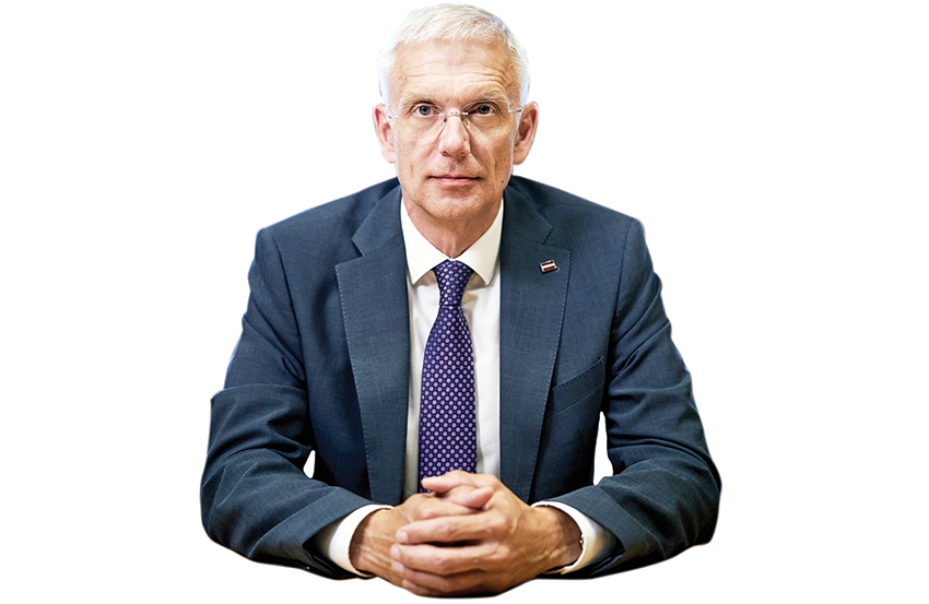 Cietā piezemēšanās