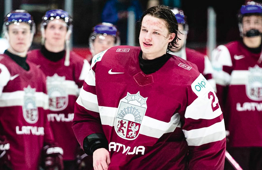 Linards Feldbergs, Latvijas U-20 hokeja izlases vārtsargs